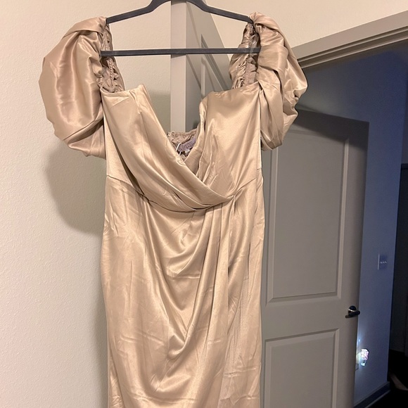 Boohoo | Dresses | Gold Event Dress | Poshmark